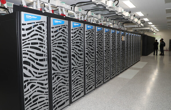 '전기세' 감당 못해 슈퍼컴퓨터 셧다운…"눈떠보니 후진국"